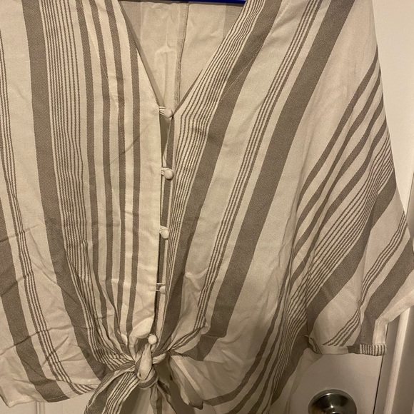 Tops | Sim And Sam Dolman Sleeved Tie Front Top | Poshmark